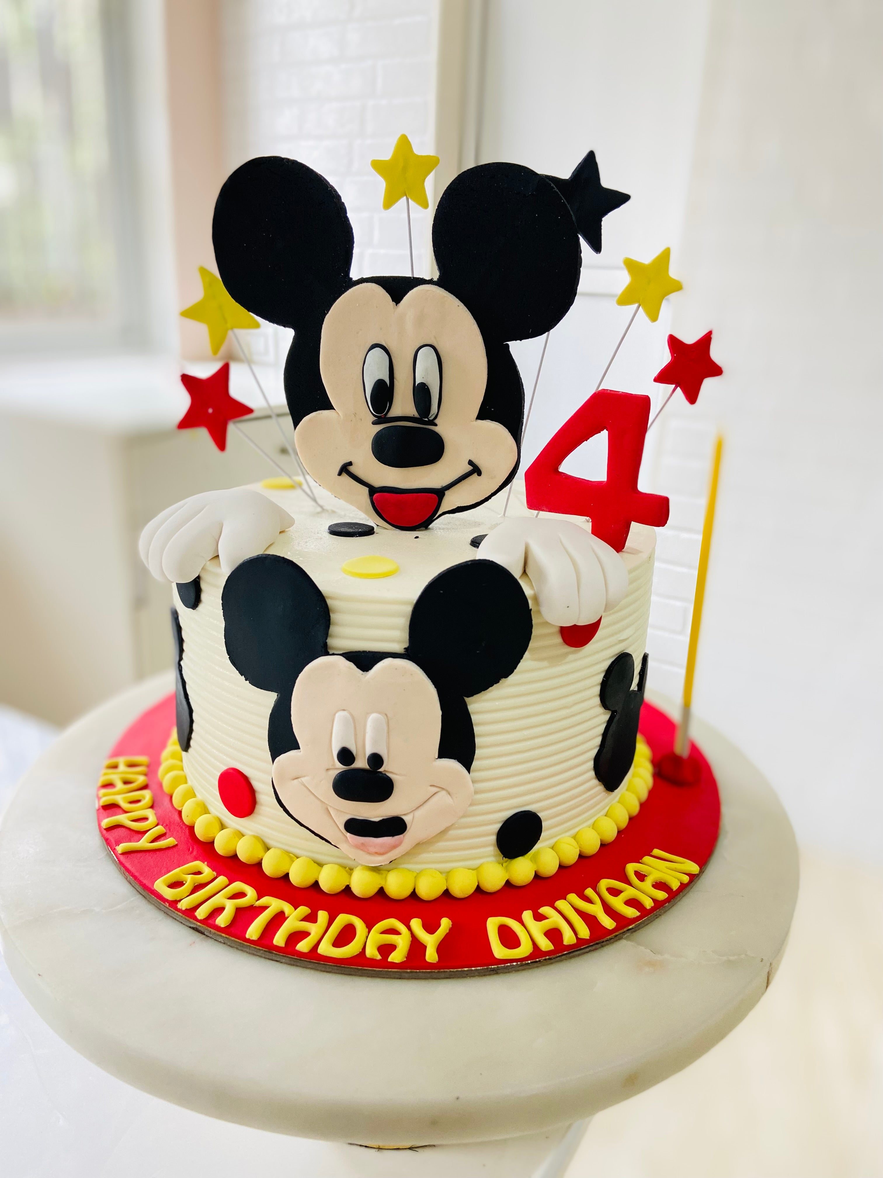 Mickey Minnie Cakes – Daffodils Patisserie